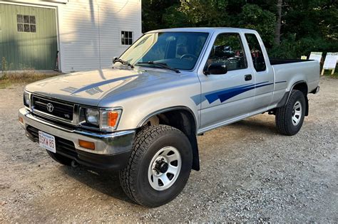 1992 Toyota Pickup Xtracab Deluxe V6 4×4 5 Speed For Sale On Bat