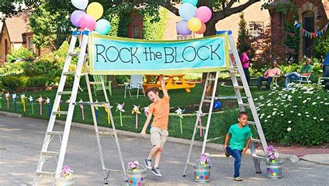 7 National Night Out Ideas Neighborhood Block Party Neighborhood Party Night Out