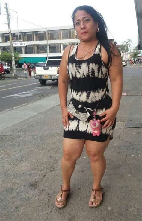Hermosisima Mujercita Rompecabezas En Línea