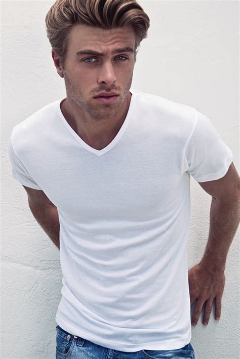 Oh Yes I Am Devin Paisley By Alexa Singer