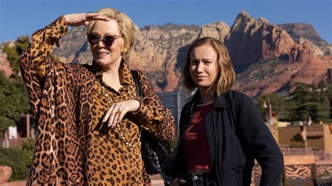 Hannah Einbinder Talks Hacks Season 2 Avas Growth