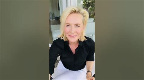 Iris Helmig Natural Older Model Over 50 Model Bio Info And Facts Youtube