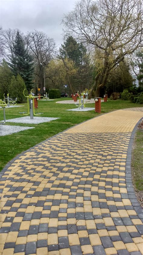 Zakładanie Zieleńi W Przestrzeni Publicznej Usługi Ogrodnicze Kołobrzeg Ogrody Przydomowe