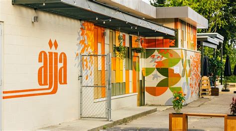 Ajja Raleigh Fotos Número De Teléfono Y Restaurante Opiniones