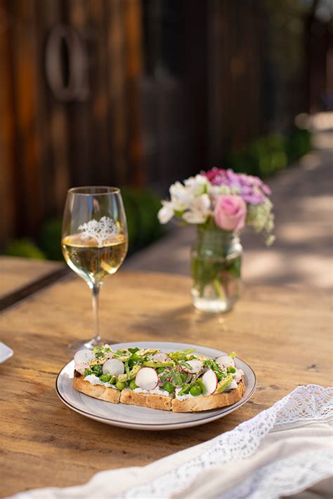 Brunch Oak Farm Vineyards