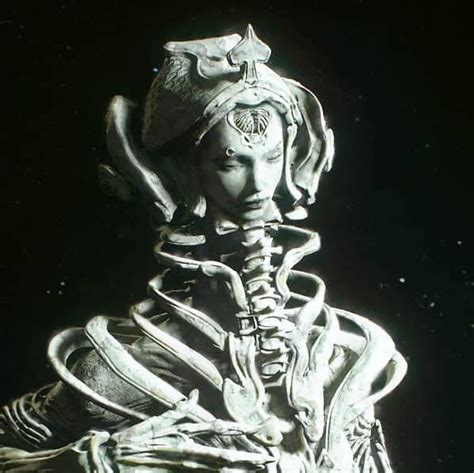 Annihilation Skeleton Alien Bones Spine Statue Gothic