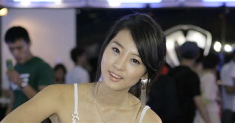 포토 오토살롱 레이싱모델 서유진