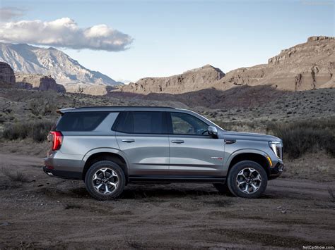 Gmc Yukon At4 2025 Pictures Information And Specs