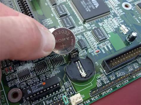 4 Types Of Cmos Battery Used In Computers Computermesh