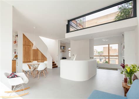 Scenario Lowers A Ceiling To Create A Sunken Roof Terrace