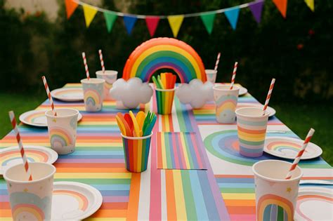 Rainbow Party Decorations Brighten Every Celebration Diy Party Central