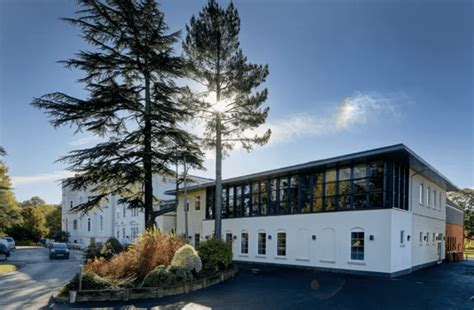 Lambrook School Inside 23k A Year School Where William And Kate Will Send George Charlotte