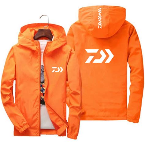 Daiwa 봄 가을 신상 남성용 낚시 의류 재킷 자외선 차단 의류 10 가지 색상 선택 야외 커플 여행 의류 상의 코트