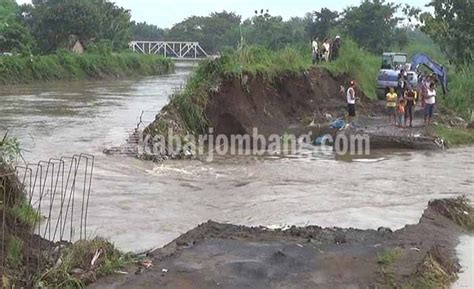 Kondisi Tanggul Sungai Jebol Di Sumobito Kabar Jombang