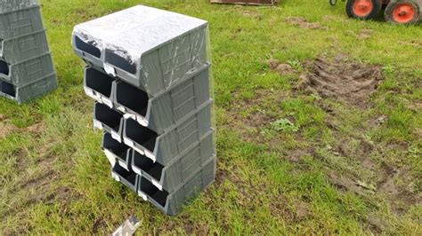 Plastic Stackable Lin Bins Storage Boxes Xl5x10 Good Clean Condition York Machinery Sale