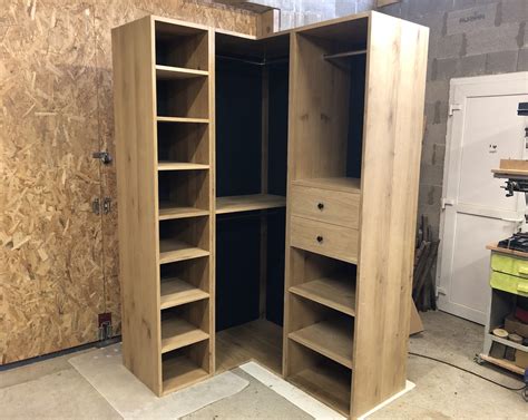 Dressing Src Bois Metal