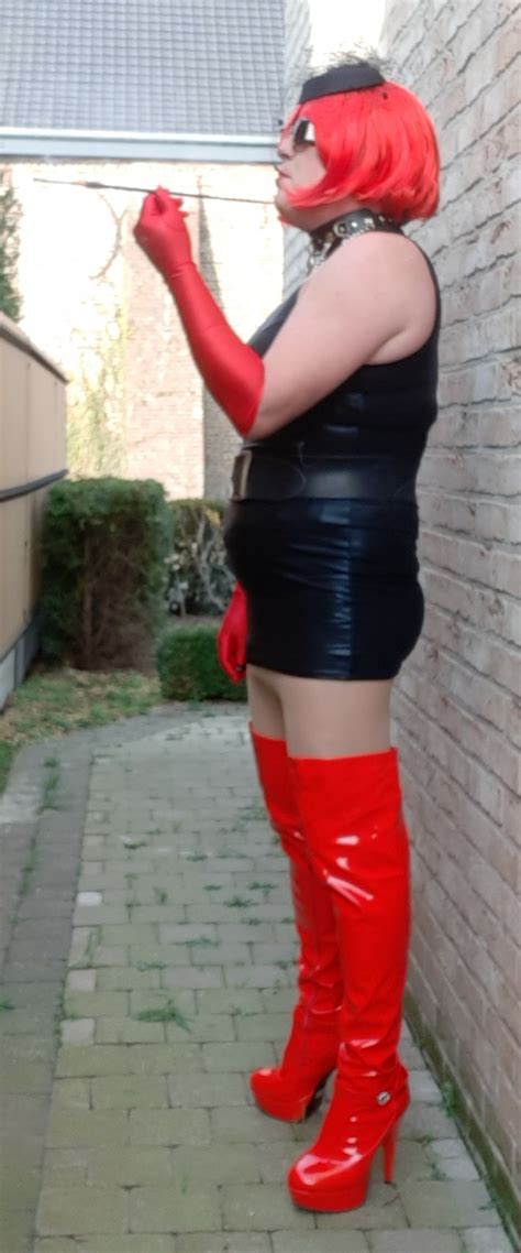 Red And Black 44 Pics Xhamster