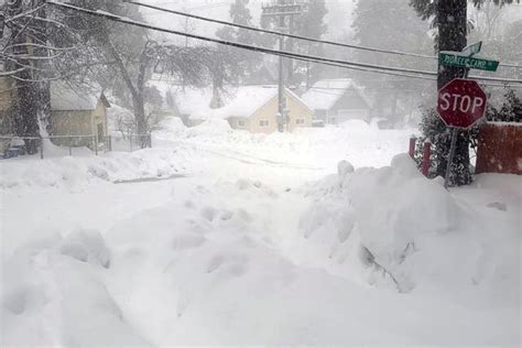 Ca Storms Leave Residents Snowed In As More Extreme Weather Comes