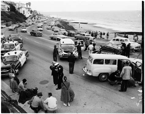 35 Incredible Photos That Capture Traffic Accidents Of California From