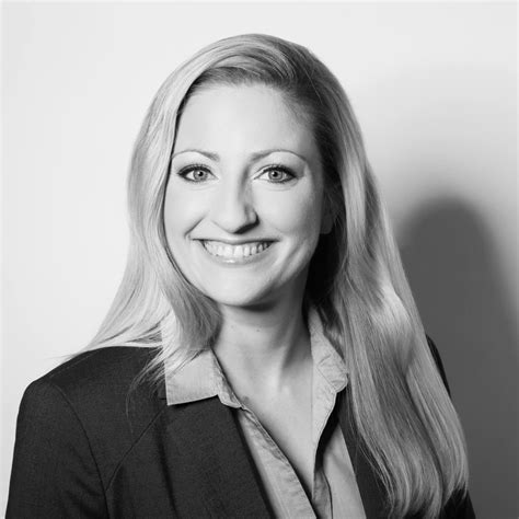 Vanessa Majewski Projekt Manager Marketing Unternehmensentwicklung Mvz Genetikum Gmbh Xing