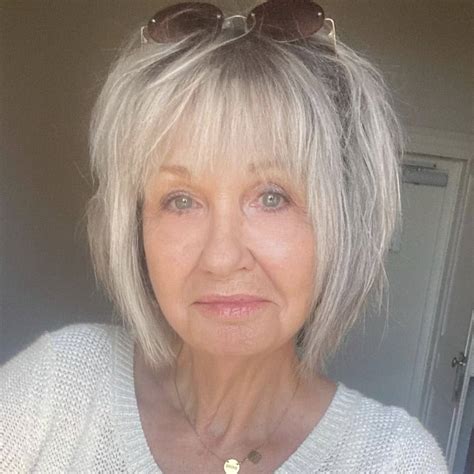 Short Hairstyles For Over Forty
