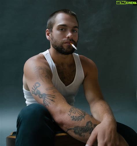 Actor Dylan Sprayberry Hd Instagram Photos And Wallpapers November 2021 Gethu Cinema