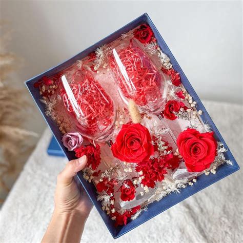 Wine Glass T Box Lartiste Kl Florist