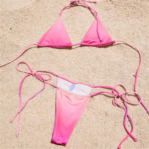 Cosmopolitan Bikini Andi Bagus