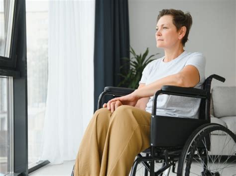 Esclerosis Múltiple Qué Es Síntomas Y Tratamiento Colegio De Logopedas De Madrid