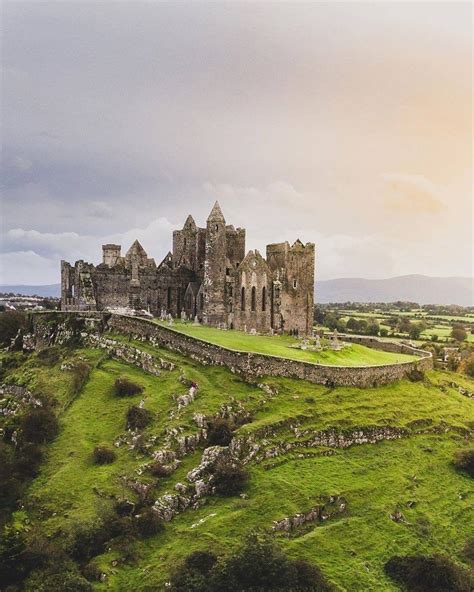 O Rochedo De Cashel Carraig Phádraig Cashel Dos Reis Irish Castle