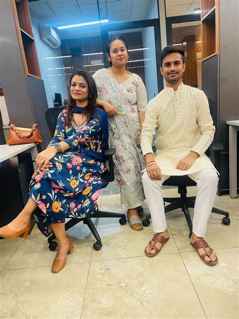 Officemates Team Ishika Gupta