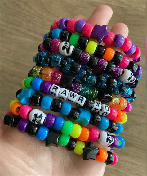 Scene Stuff 🩷🖤 Diy Kandi Bracelets Kandi Bracelets Diy Kandi