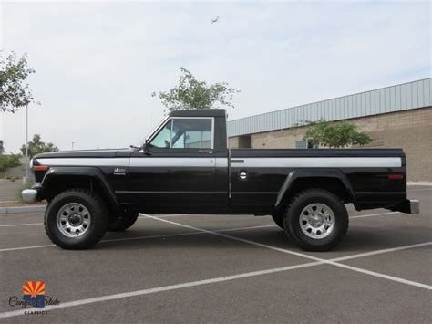 1984 Jeep J10 Truck