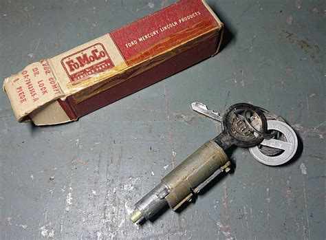 Trunk Key Lock Assembly Ford 1950 Pre Sixties Vintage Auto
