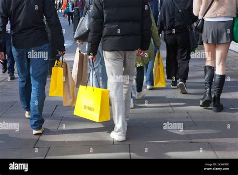 London Uk 10 October 2022 Shoppers On Oxford Street In Londons West