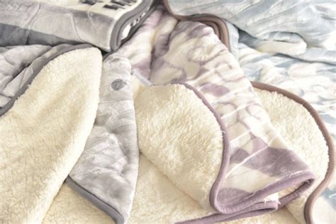 Sherpa Mink 2 Ply Doublequeen Blankets 4 Africa