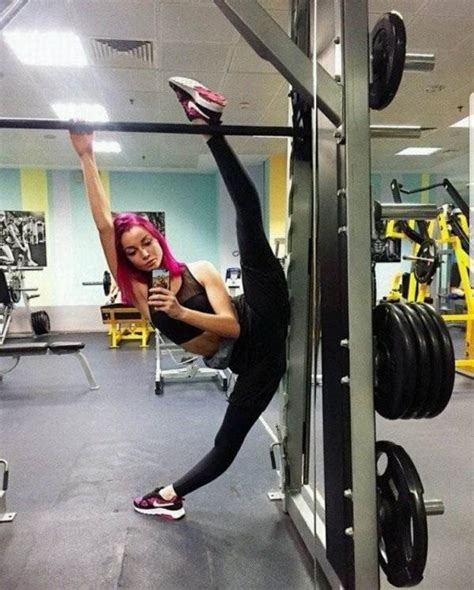 Flexible Girls 39 Pics