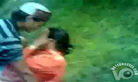 Indian Woman S Pussy Fuckibly Penetrated During An Outdoor Fuck XRares