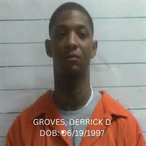 Derrick Groves New Orleans Escapee Captured After Standoff With Atlanta Police Cnn