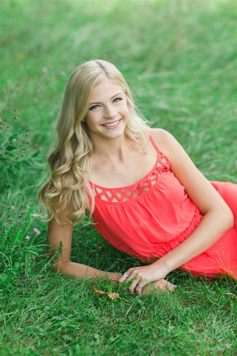 Kayla School Of Environmental Studies High School Senior Pictures Mn
