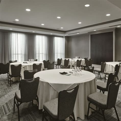 New Orleans Hotels With Event Rooms Loews New Orleans