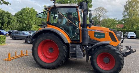 J Van Esch Bv In Verband Met Uitbreiding Van Onze Orderportefeuille