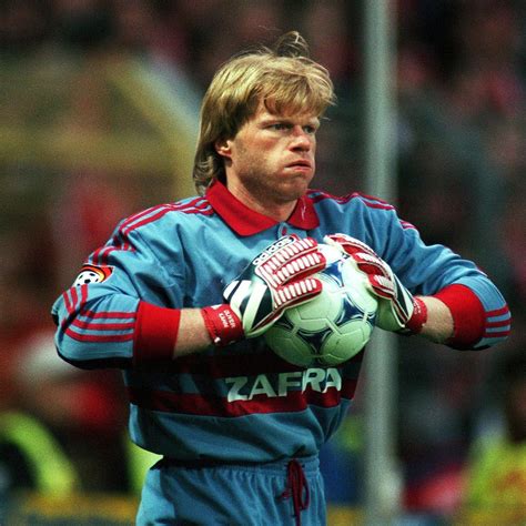 Oliver Kahn Salvar Oliver Kahn The Goalkeeper Of Germany Is Shown
