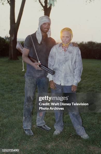 Steve Guttenberg Lori Lethin Appearing In The Abc Tv Movie The Day News Photo Getty Images