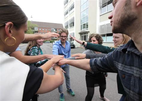 Meet Pleaz Creating A Better Work Culture Benefits Both Employees And Businesses