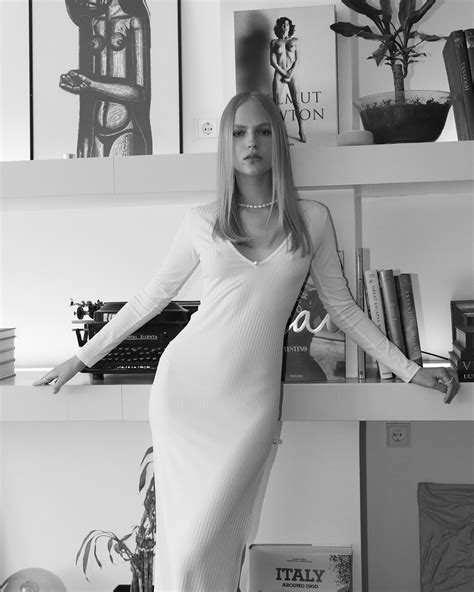 Daria Bryzhak Skins Model Management