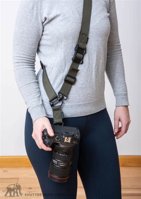 Best Camera Strap In 2020 19 Camera Straps Reviewed And Compared