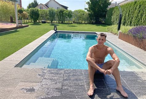 Mathys World Of Wellness Als Neuer Partner Von Zehnkämpfer Simon Ehammer