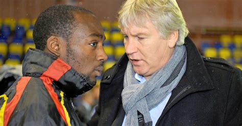 Mununga Koster Doet Mij Een Beetje Aan Brys Denken