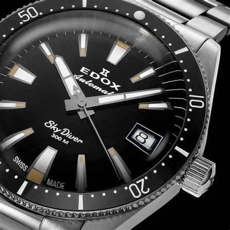 New One Of Two Up To 100p Background It Is Edokkusu Edox Skydiver 38